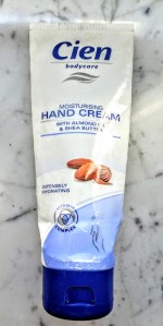 CIEN – HAND CREAM – Trucco senza inganno